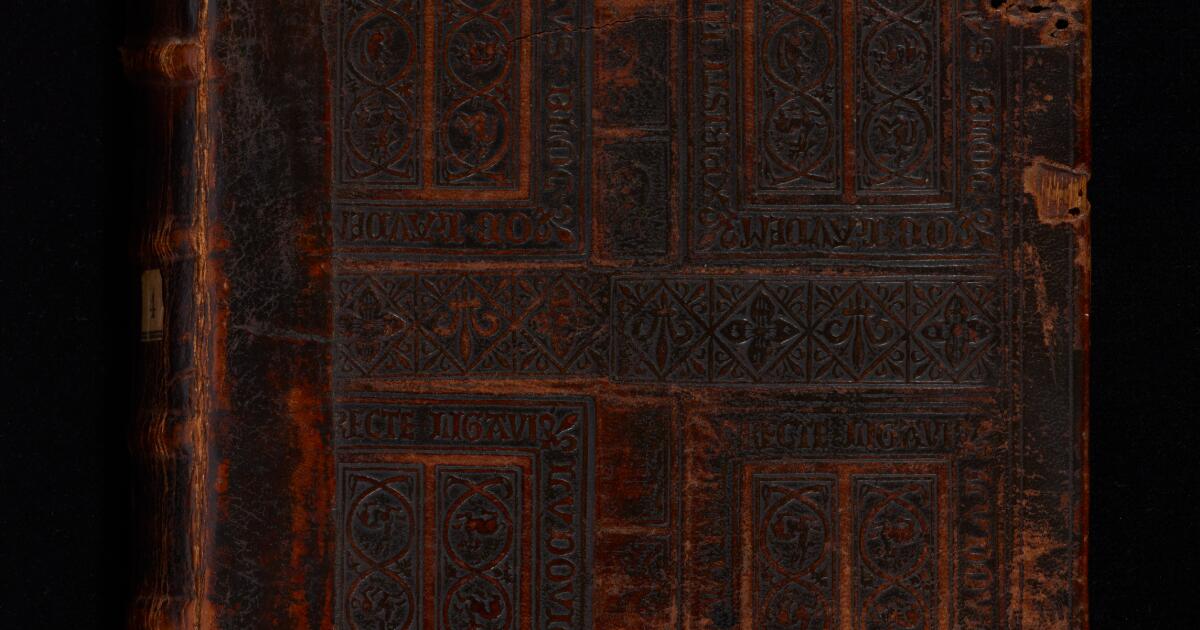 Western Medieval Manuscripts : Benedictional of Robert de Clercq