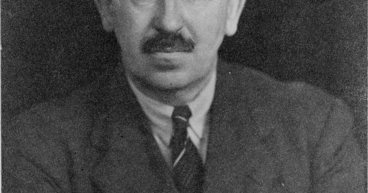 Cavendish Laboratory : Portrait of Ralph H. Fowler