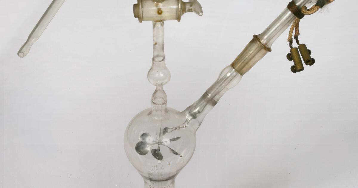 Cavendish Laboratory : Crookes radiometer