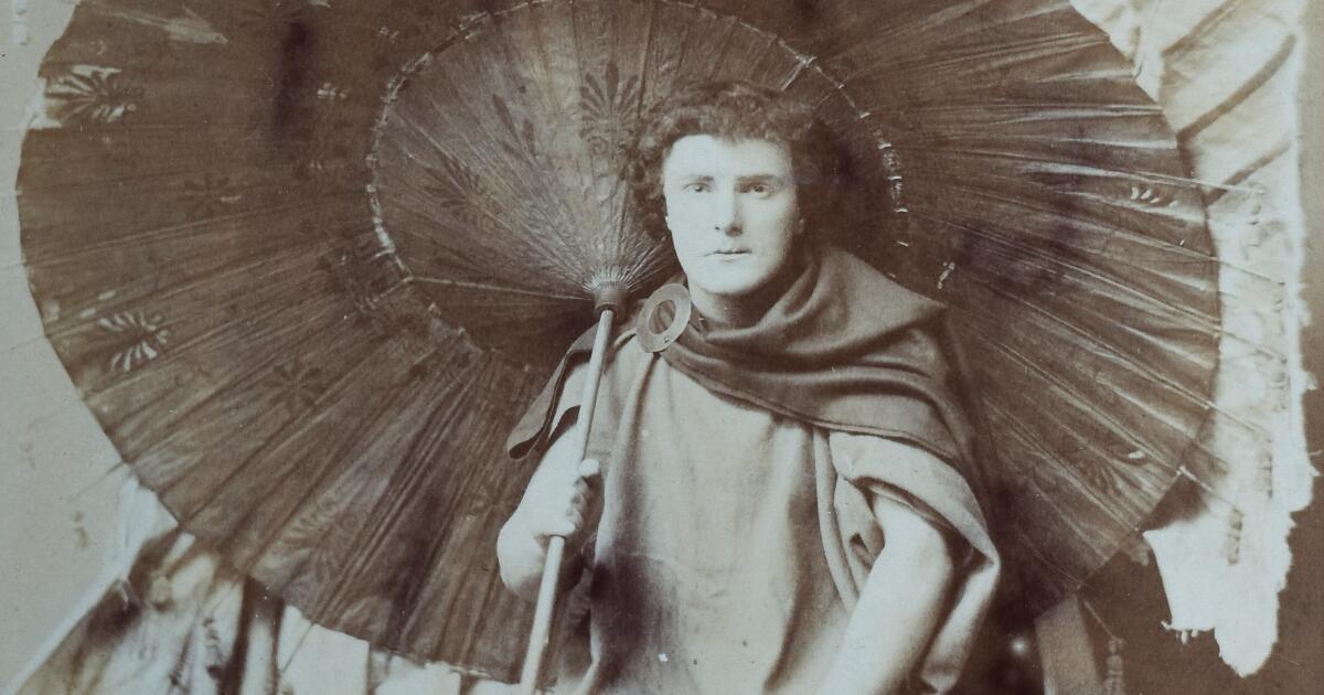 Pembroke College : Ronald Storrs Photographs