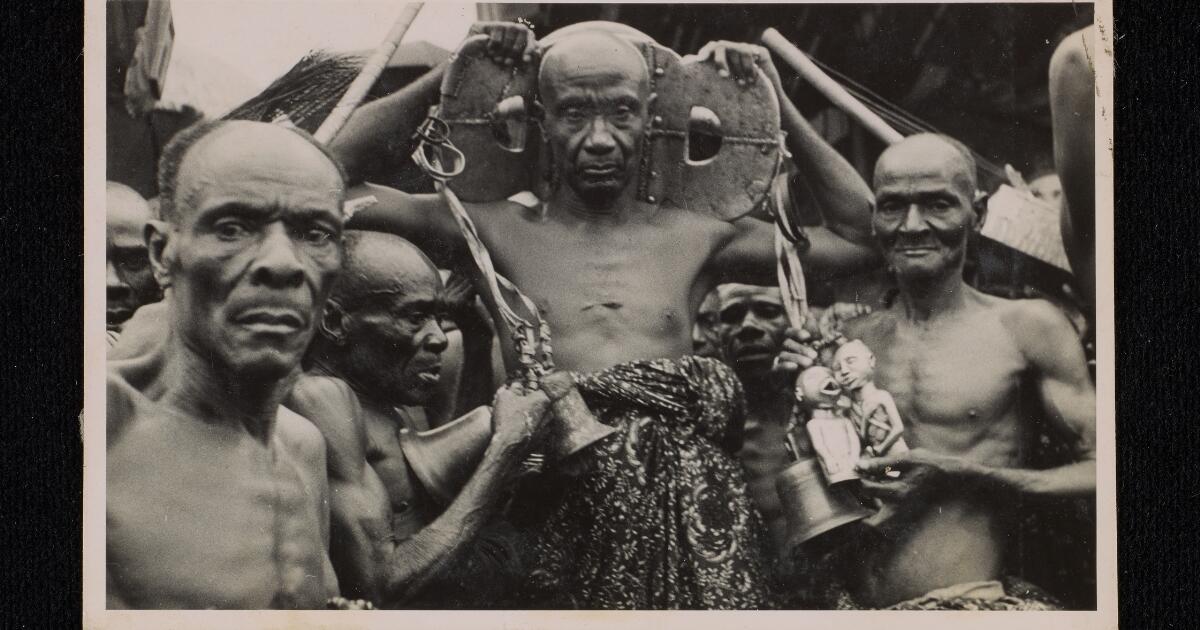 Royal Commonwealth Society : Peter Canham albums of the Gold Coast [i.e ...